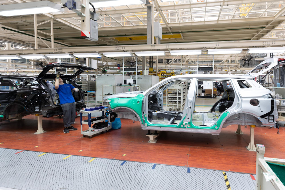 Why China is Still Irresistible to Car Manufacturers